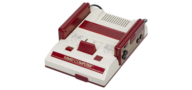Nintendo Famicom | 100% RETRO | EN | INFOCONSOLAS